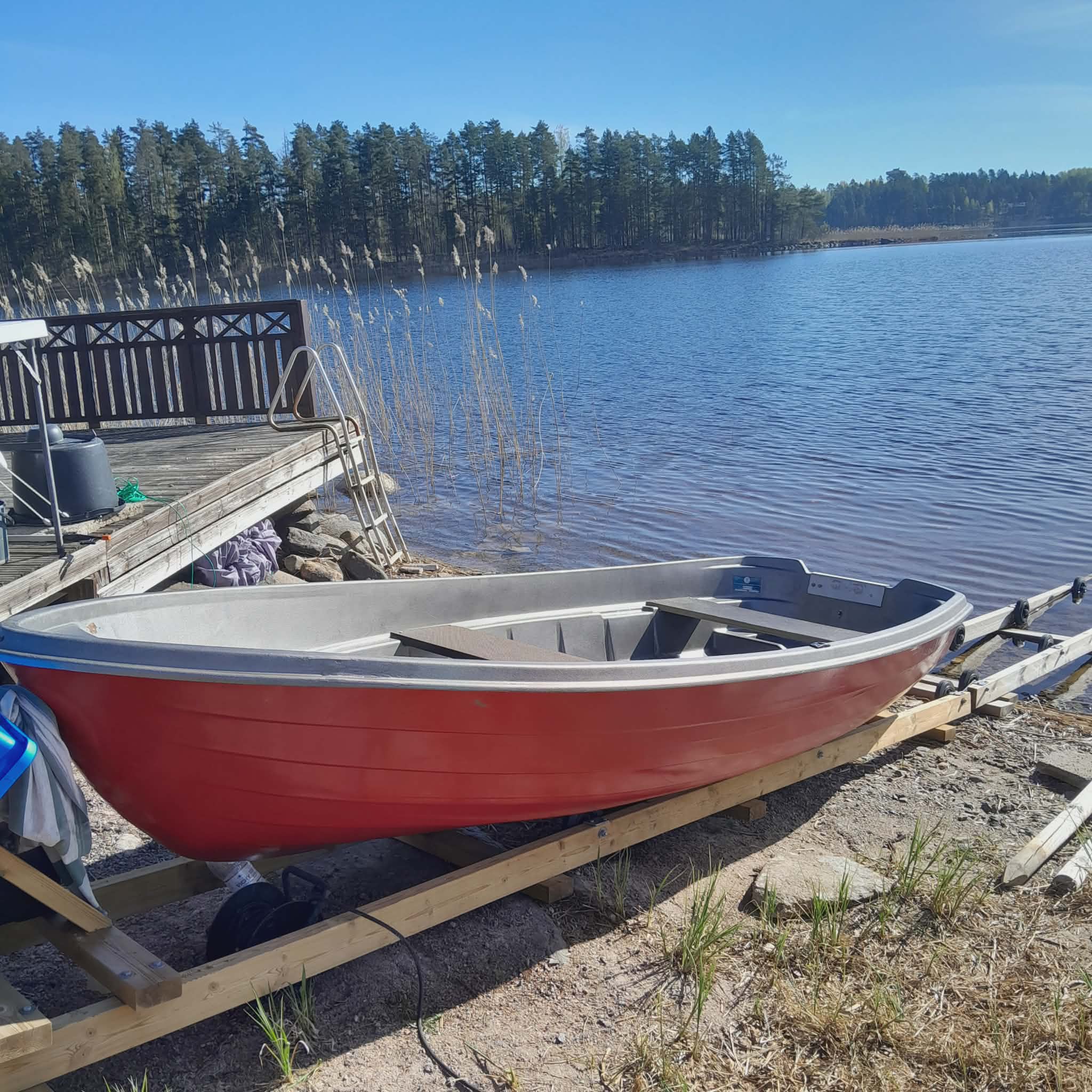 Meistä | Venepörssi.fi